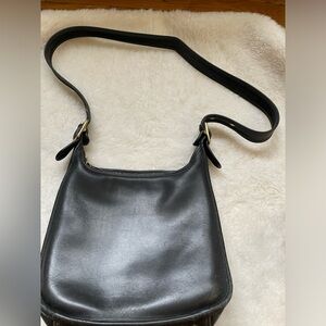 Coach | Bags | Coach Vintage Legacy Zip Black Handbag Shoulder ...